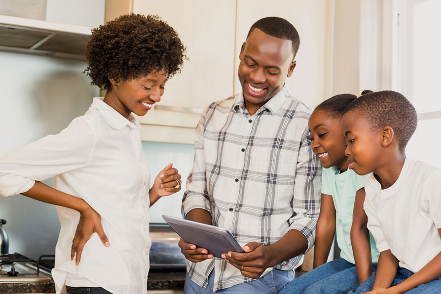 10 Tips To Limit Screen Time As A Family In Becoming More Engaged ...